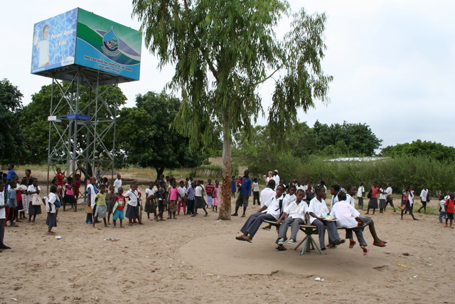 6 Lessons ICT4D Practitioners Can Learn From PlayPumps Failure - ICTworks